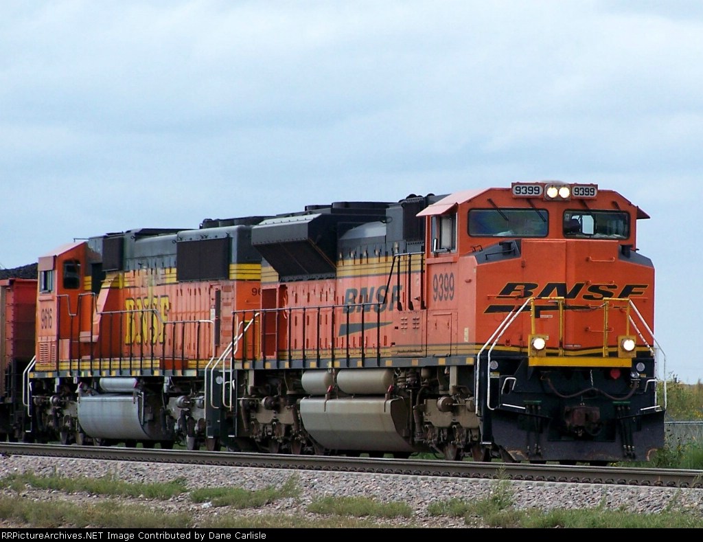 BNSF 9399